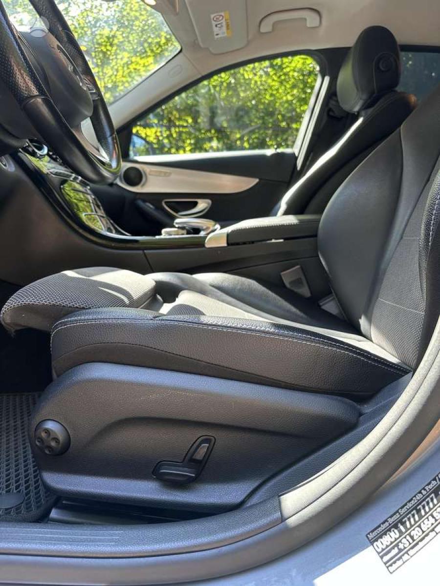 Grey Mercedes-Benz c-220 2015 in Vilnius, with an engine capacity of 2.14 L and mileage of 283 thousand km for 12700 €, photo 18 on AUTOMOTO.COM.LV
