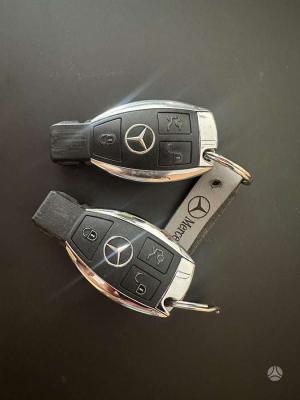 Grey Mercedes-Benz c-220 2015 in Vilnius, with an engine capacity of 2.14 L and mileage of 283 thousand km for 12700 €, photo 27 on AUTOMOTO.COM.LV