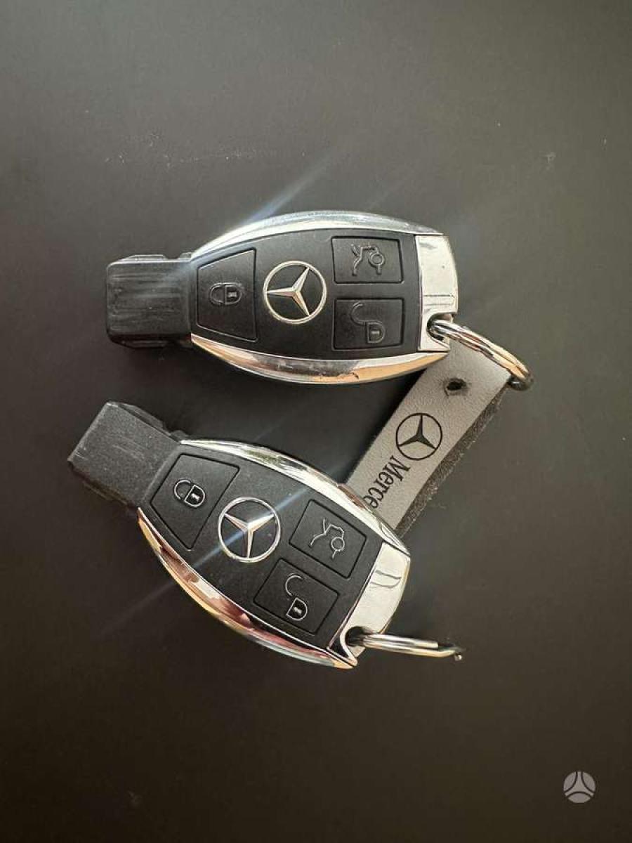 Grey Mercedes-Benz c-220 2015 in Vilnius, with an engine capacity of 2.14 L and mileage of 283 thousand km for 12700 €, photo 27 on AUTOMOTO.COM.LV