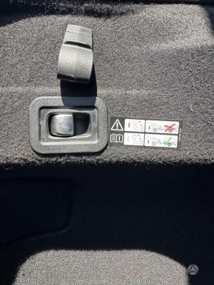Grey Mercedes-Benz c-220 2015 in Vilnius, with an engine capacity of 2.14 L and mileage of 283 thousand km for 12700 €, photo 29 on AUTOMOTO.COM.LV