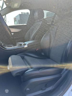 Grey Mercedes-Benz c-220 2015 in Vilnius, with an engine capacity of 2.14 L and mileage of 283 thousand km for 12700 €, photo 34 on AUTOMOTO.COM.LV