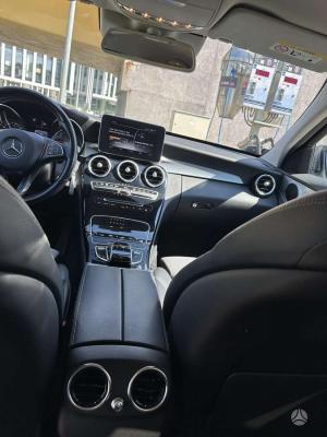 Grey Mercedes-Benz c-220 2015 in Vilnius, with an engine capacity of 2.14 L and mileage of 283 thousand km for 12700 €, photo 38 on AUTOMOTO.COM.LV