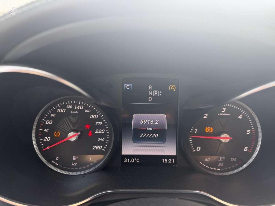 Grey Mercedes-Benz c-220 2015 in Kaunas, with an engine capacity of 2.14 L and mileage of 270 thousand km for 8500 €, photo 13 on AUTOMOTO.COM.LV