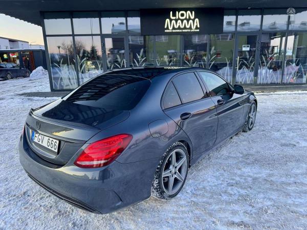 Grey Mercedes-Benz c-220 2016 in Kaunas, with an engine capacity of 2.14 L and mileage of 370 thousand km for 14500 €, photo 4 on AUTOMOTO.COM.LV