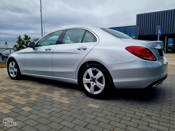 Pelēks Mercedes-Benz c-220 2017 Šauļi, ar dzinēja tilpumu 2.10 L un nobraukumu 308 tūkst. km par 13200 €, foto 5 vietnē AUTOMOTO.COM.LV