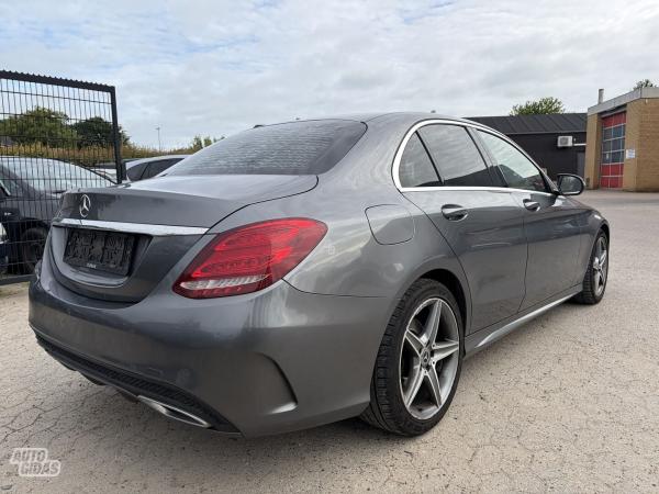 Pelēks Mercedes-Benz c-220 2017 Viļņa, ar dzinēja tilpumu 2.10 L un nobraukumu 356 tūkst. km par 9999 €, foto 3 vietnē AUTOMOTO.COM.LV