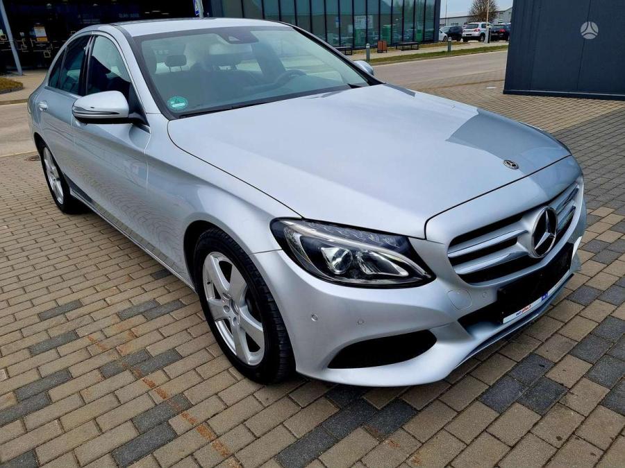 Pelēks Mercedes-Benz c-220 2017 Šauļi, ar dzinēja tilpumu 2.14 L un nobraukumu 306 tūkst. km par 13200 €, foto 1 vietnē AUTOMOTO.COM.LV