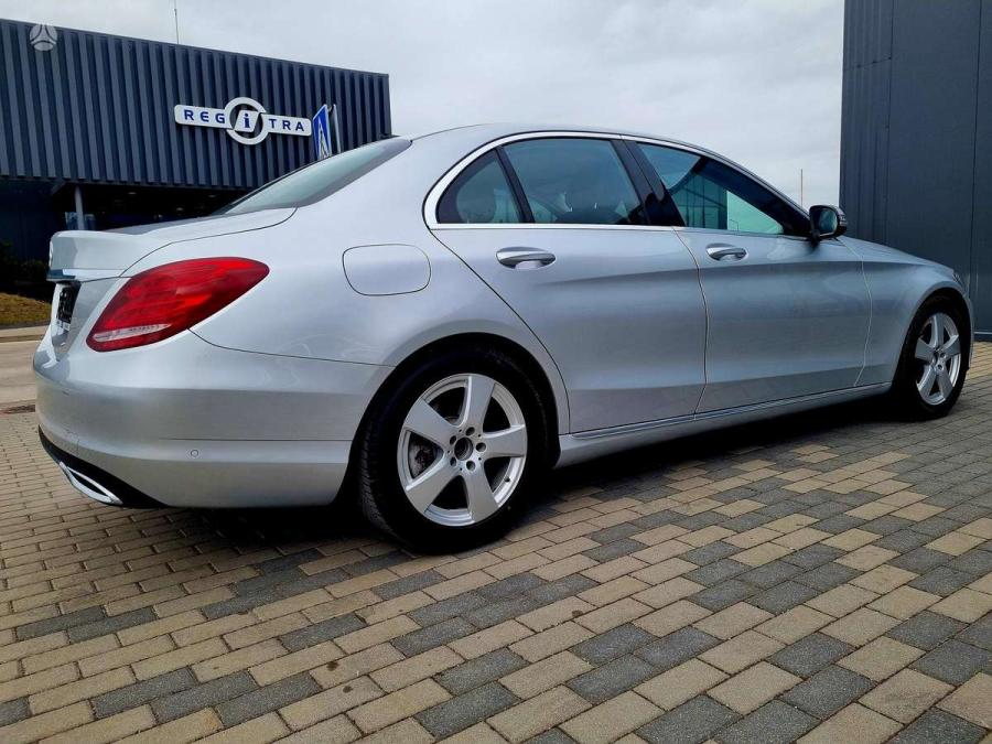 Pelēks Mercedes-Benz c-220 2017 Šauļi, ar dzinēja tilpumu 2.14 L un nobraukumu 306 tūkst. km par 13200 €, foto 5 vietnē AUTOMOTO.COM.LV