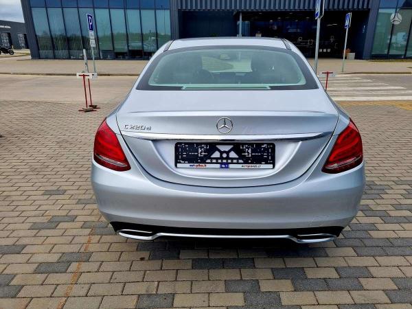 Grey Mercedes-Benz c-220 2017 in Siauliai, with an engine capacity of 2.14 L and mileage of 306 thousand km for 13200 €, photo 6 on AUTOMOTO.COM.LV