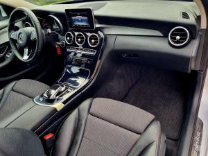 Pelēks Mercedes-Benz c-220 2017 Šauļi, ar dzinēja tilpumu 2.14 L un nobraukumu 306 tūkst. km par 13200 €, foto 25 vietnē AUTOMOTO.COM.LV