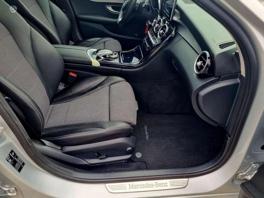 Pelēks Mercedes-Benz c-220 2017 Šauļi, ar dzinēja tilpumu 2.14 L un nobraukumu 306 tūkst. km par 13200 €, foto 26 vietnē AUTOMOTO.COM.LV
