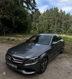 Grey Mercedes-Benz c-220 2017 in Vilnius, with an engine capacity of 0.00 L and mileage of 340 thousand km for 13500 €, photo  on AUTOMOTO.COM.LV