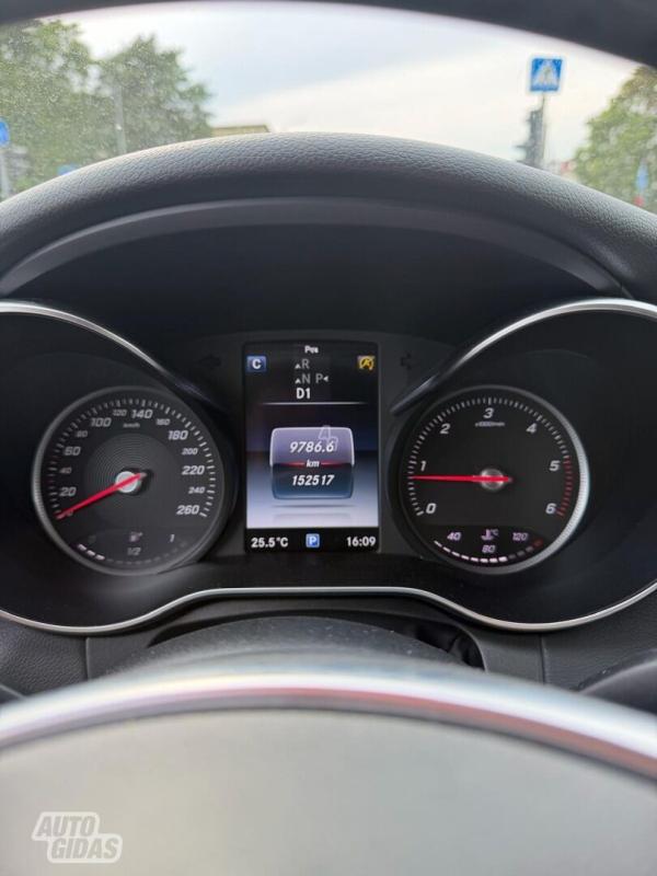 Grey Mercedes-Benz c-220 2017 in Vilnius, with an engine capacity of 2.20 L and mileage of 153 thousand km for 17900 €, photo 11 on AUTOMOTO.COM.LV