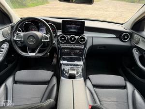 Grey Mercedes-Benz c-220 2017 in Vilnius, with an engine capacity of 2.20 L and mileage of 153 thousand km for 17900 €, photo 12 on AUTOMOTO.COM.LV