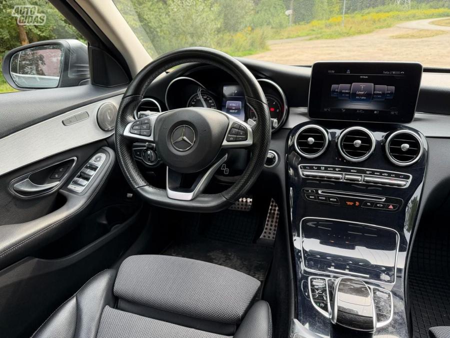 Grey Mercedes-Benz c-220 2017 in Vilnius, with an engine capacity of 2.20 L and mileage of 153 thousand km for 17900 €, photo 13 on AUTOMOTO.COM.LV