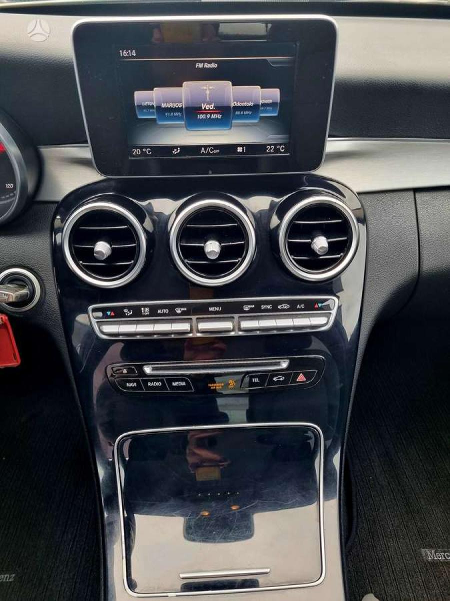 Pelēks Mercedes-Benz c-220 2017 Šauļi, ar dzinēja tilpumu 2.14 L un nobraukumu 306 tūkst. km par 13200 €, foto 24 vietnē AUTOMOTO.COM.LV