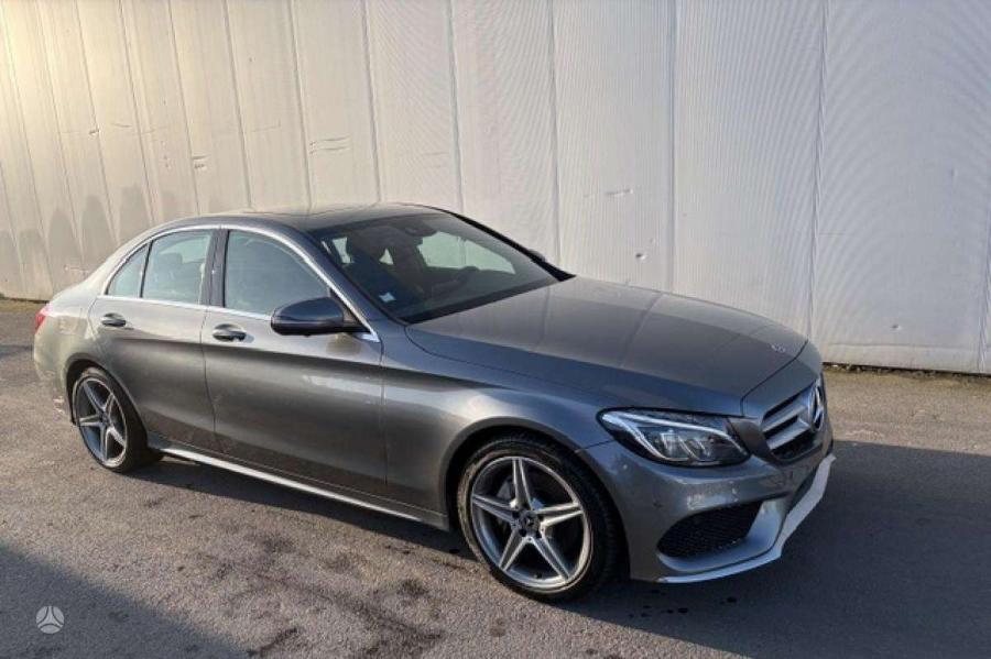 Pelēks Mercedes-Benz c-220 2018 Prienai, ar dzinēja tilpumu 2.14 L un nobraukumu 89 tūkst. km par 14200 €, foto 1 vietnē AUTOMOTO.COM.LV