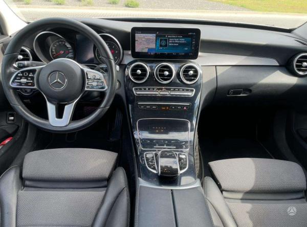 Pelēks Mercedes-Benz c-220 2019 Kauņa, ar dzinēja tilpumu 1.95 L un nobraukumu 178 tūkst. km par 18500 €, foto 5 vietnē AUTOMOTO.COM.LV