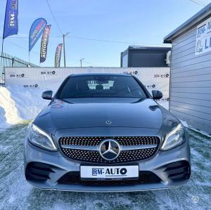 Pelēks Mercedes-Benz c-220 2020 Panevēža, ar dzinēja tilpumu 1.95 L un nobraukumu 177 tūkst. km par 23000 €, foto 2 vietnē AUTOMOTO.COM.LV