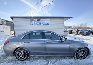 Pelēks Mercedes-Benz c-220 2020 Panevēža, ar dzinēja tilpumu 1.95 L un nobraukumu 177 tūkst. km par 23000 €, foto 7 vietnē AUTOMOTO.COM.LV