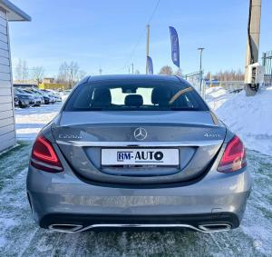 Pelēks Mercedes-Benz c-220 2020 Panevēža, ar dzinēja tilpumu 1.95 L un nobraukumu 177 tūkst. km par 23000 €, foto 10 vietnē AUTOMOTO.COM.LV