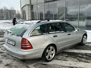 Grey Mercedes-Benz c-220 2002 in Panevezys, with an engine capacity of 2.20 L and mileage of 400 thousand km for 950 €, photo 7 on AUTOMOTO.COM.LV