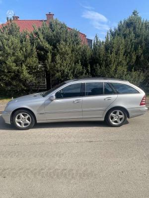 Pelēks Mercedes-Benz c-220 2003 Klaipėda, ar dzinēja tilpumu 2.20 L un nobraukumu 334 tūkst. km par 1800 €, foto 5 vietnē AUTOMOTO.COM.LV