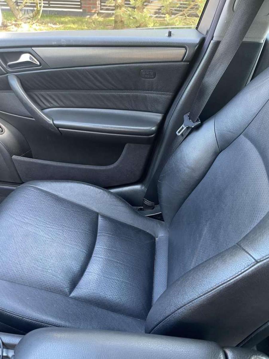 Pelēks Mercedes-Benz c-220 2003 Klaipėda, ar dzinēja tilpumu 2.20 L un nobraukumu 334 tūkst. km par 1800 €, foto 10 vietnē AUTOMOTO.COM.LV