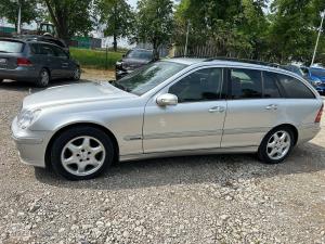 Grey Mercedes-Benz c-220 2004 in Klaipeda, with an engine capacity of 2.20 L and mileage of 354 thousand km for 1650 €, photo 4 on AUTOMOTO.COM.LV
