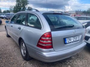 Pelēks Mercedes-Benz c-220 2004 Rīga, ar dzinēja tilpumu 2.20 L un nobraukumu 266 tūkst. km par 2850 €, foto 5 vietnē AUTOMOTO.COM.LV