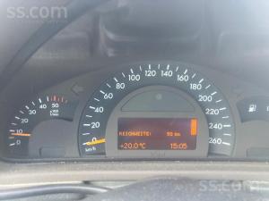 Pelēks Mercedes-Benz c-220 2004 Rīga, ar dzinēja tilpumu 2.20 L un nobraukumu 266 tūkst. km par 2850 €, foto 17 vietnē AUTOMOTO.COM.LV