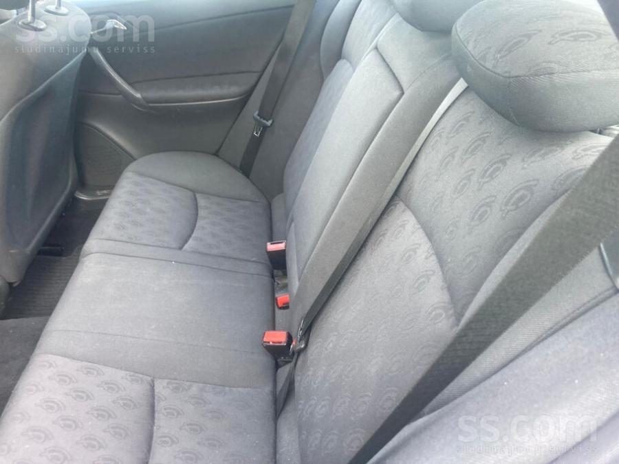 Pelēks Mercedes-Benz c-220 2004 Rīga, ar dzinēja tilpumu 2.20 L un nobraukumu 266 tūkst. km par 2850 €, foto 23 vietnē AUTOMOTO.COM.LV