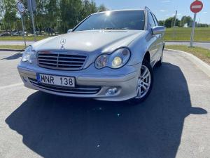 Grey Mercedes-Benz c-220 2004 in Elektrenai, with an engine capacity of 2.20 L and mileage of 3 thousand km for 1400 €, photo 3 on AUTOMOTO.COM.LV