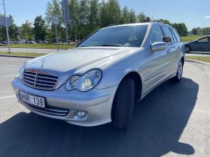 Grey Mercedes-Benz c-220 2004 in Elektrenai, with an engine capacity of 2.20 L and mileage of 3 thousand km for 1400 €, photo 10 on AUTOMOTO.COM.LV