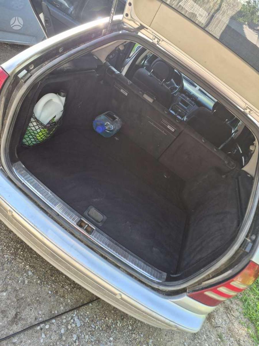 Pelēks Mercedes-Benz c-220 2004 Jonava, ar dzinēja tilpumu 2.20 L un nobraukumu 357 tūkst. km par 1350 €, foto 8 vietnē AUTOMOTO.COM.LV