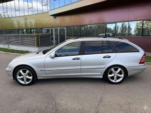 Grey Mercedes-Benz c-220 2005 in Vilnius, with an engine capacity of 2.00 L and mileage of 345 thousand km for 2100 €, photo 6 on AUTOMOTO.COM.LV