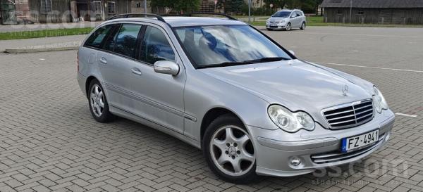Pelēks Mercedes-Benz c-220 2005 Cēsis, ar dzinēja tilpumu 2.20 L un nobraukumu 267 tūkst. km par 2700 €, foto 1 vietnē AUTOMOTO.COM.LV