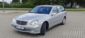 Серый Мерседес Ц 220 2005 в Цесис, объемом двигателя 2.20 л и пробегом 267 тыс. км за 2700 €, фото 3 на AUTOMOTO.COM.LV