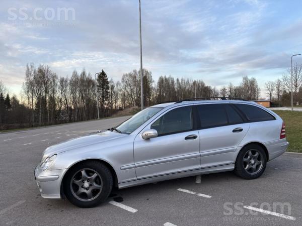 Pelēks Mercedes-Benz c-220 2005 Cēsis, ar dzinēja tilpumu 2.20 L un nobraukumu 416 tūkst. km par 650 €, foto 3 vietnē AUTOMOTO.COM.LV