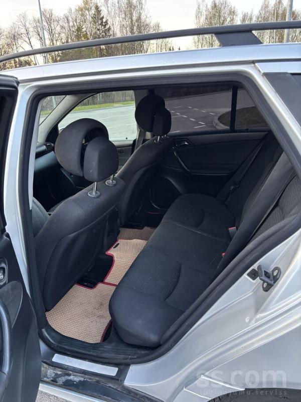 Pelēks Mercedes-Benz c-220 2005 Cēsis, ar dzinēja tilpumu 2.20 L un nobraukumu 416 tūkst. km par 650 €, foto 4 vietnē AUTOMOTO.COM.LV