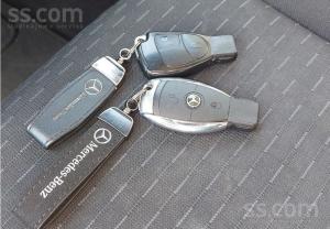Pelēks Mercedes-Benz c-220 2005 Rīga, ar dzinēja tilpumu 2.20 L un nobraukumu 361 tūkst. km par 2500 €, foto 9 vietnē AUTOMOTO.COM.LV