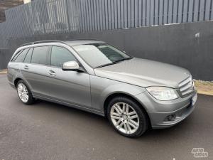 Grey Mercedes-Benz c-220 2008 in Vilnius, with an engine capacity of 2.10 L and mileage of 450 thousand km for 2700 €, photo  on AUTOMOTO.COM.LV
