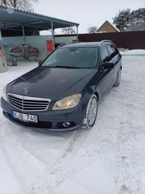 Grey Mercedes-Benz c-220 2008 in Taurage, with an engine capacity of 2.15 L and mileage of 330 thousand km for 4500 €, photo  on AUTOMOTO.COM.LV