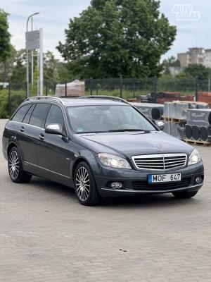 Pelēks Mercedes-Benz c-220 2008 Kauņa, ar dzinēja tilpumu 2.20 L un nobraukumu 264 tūkst. km par 4950 €, foto 4 vietnē AUTOMOTO.COM.LV