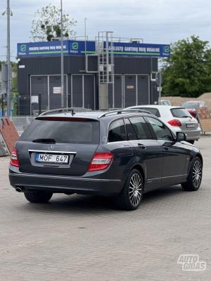 Pelēks Mercedes-Benz c-220 2008 Kauņa, ar dzinēja tilpumu 2.20 L un nobraukumu 264 tūkst. km par 4950 €, foto 6 vietnē AUTOMOTO.COM.LV
