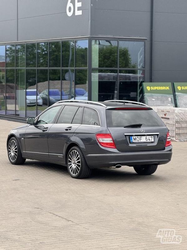 Grey Mercedes-Benz c-220 2008 in Kaunas, with an engine capacity of 2.20 L and mileage of 264 thousand km for 4950 €, photo 7 on AUTOMOTO.COM.LV