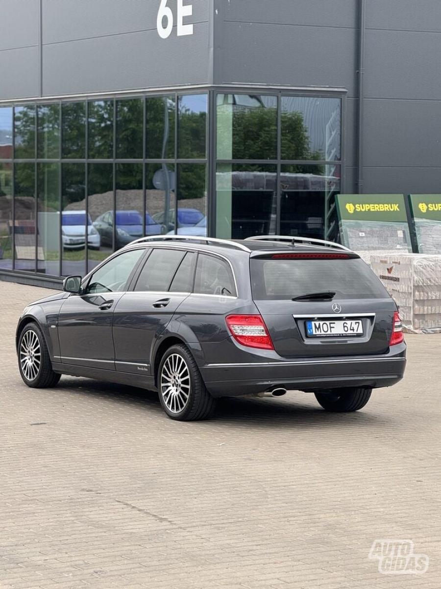 Pelēks Mercedes-Benz c-220 2008 Kauņa, ar dzinēja tilpumu 2.20 L un nobraukumu 264 tūkst. km par 4950 €, foto 8 vietnē AUTOMOTO.COM.LV