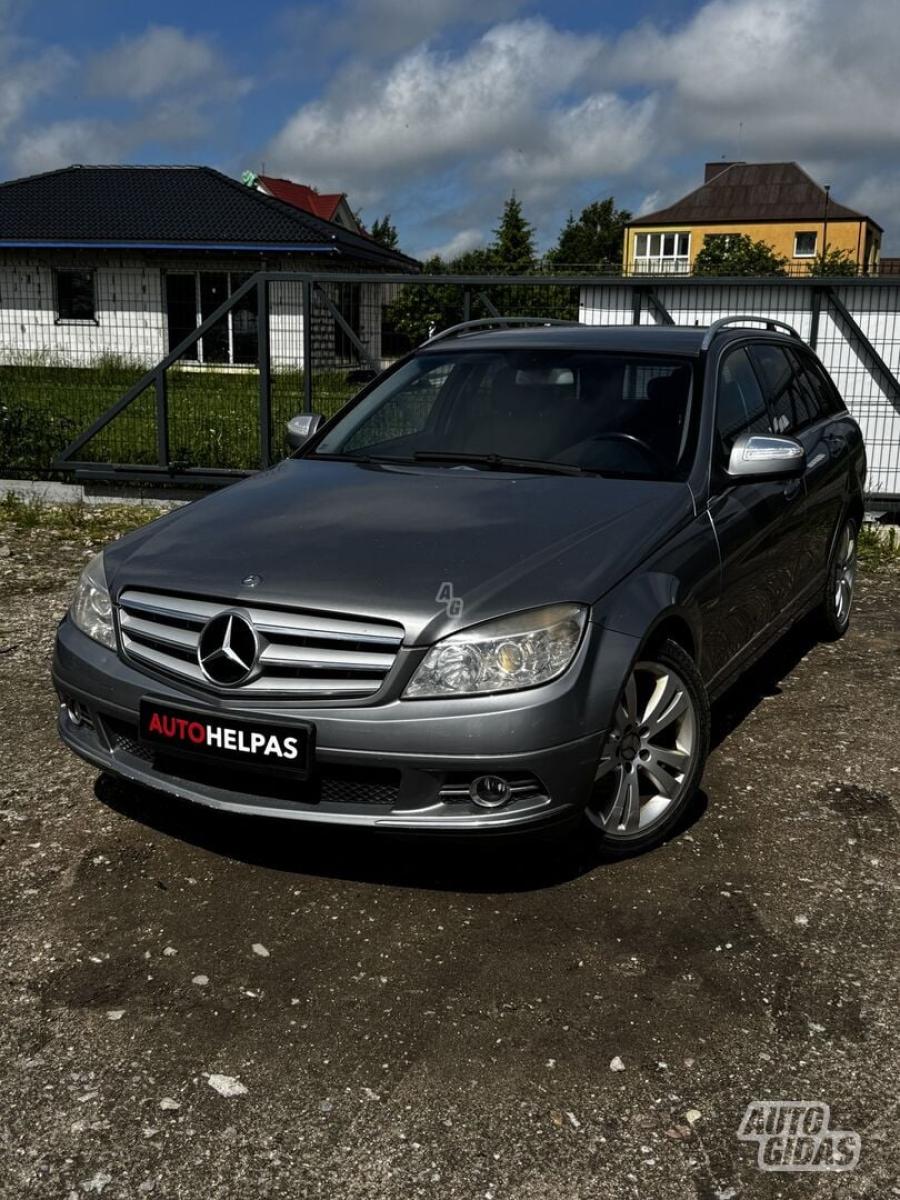 Grey Mercedes-Benz c-220 2008 in Klaipeda, with an engine capacity of 2.10 L and mileage of 378 thousand km for 4500 €, photo 1 on AUTOMOTO.COM.LV