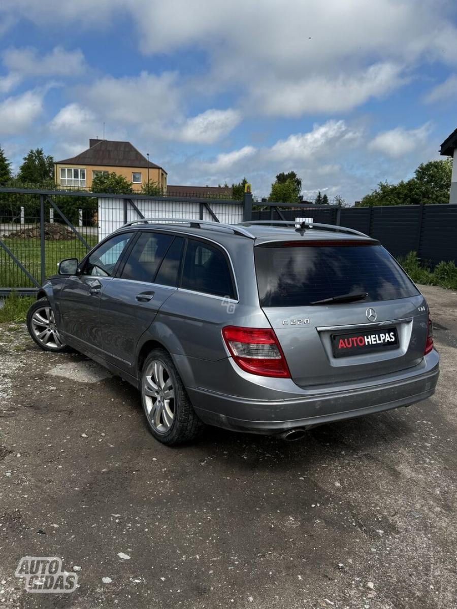 Grey Mercedes-Benz c-220 2008 in Klaipeda, with an engine capacity of 2.10 L and mileage of 378 thousand km for 4500 €, photo 6 on AUTOMOTO.COM.LV