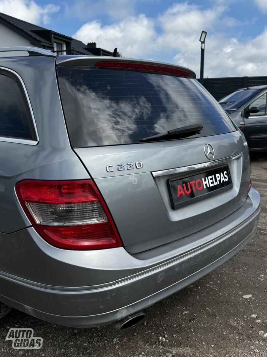 Grey Mercedes-Benz c-220 2008 in Klaipeda, with an engine capacity of 2.10 L and mileage of 378 thousand km for 4500 €, photo 8 on AUTOMOTO.COM.LV